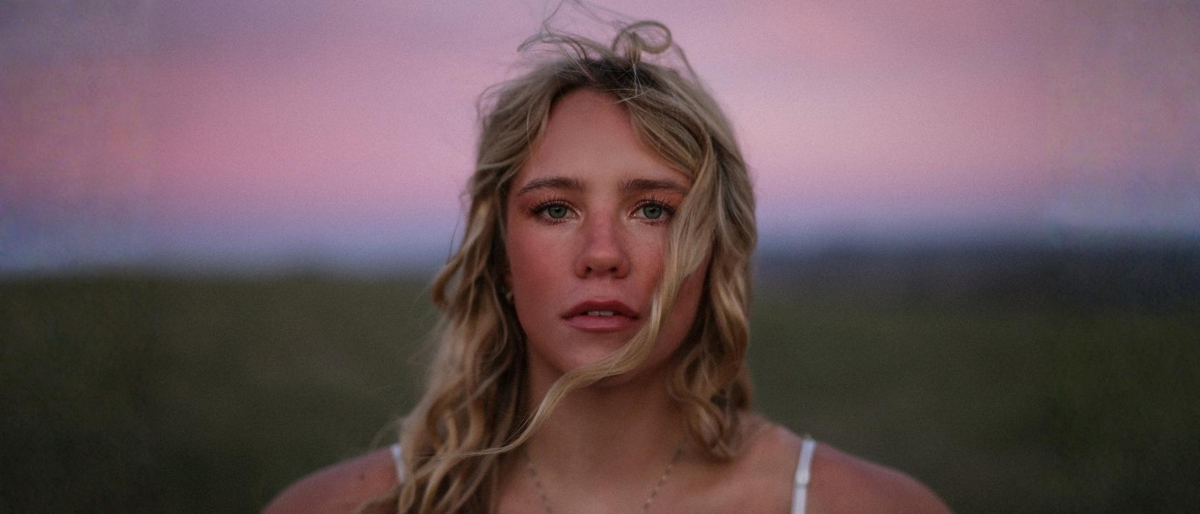 Avery Anna Madison, WI Tickets 2025 | Majestic Theatre